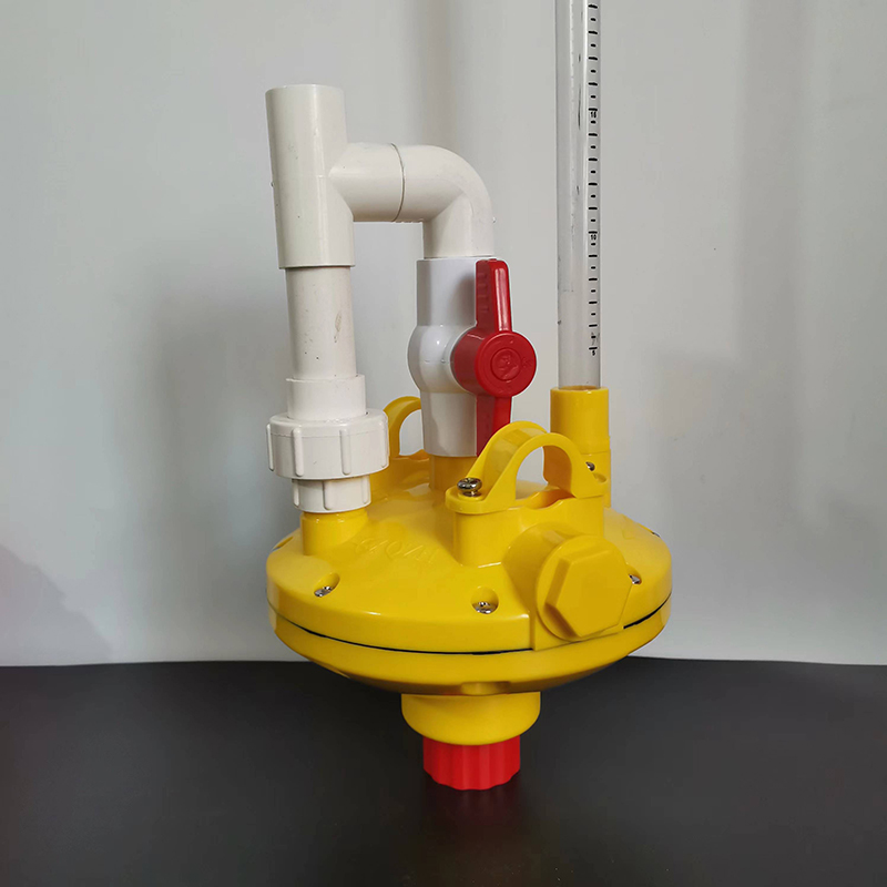 Plastic Pressure Water Regulator for Chicken Drinking Lines Plastic ...